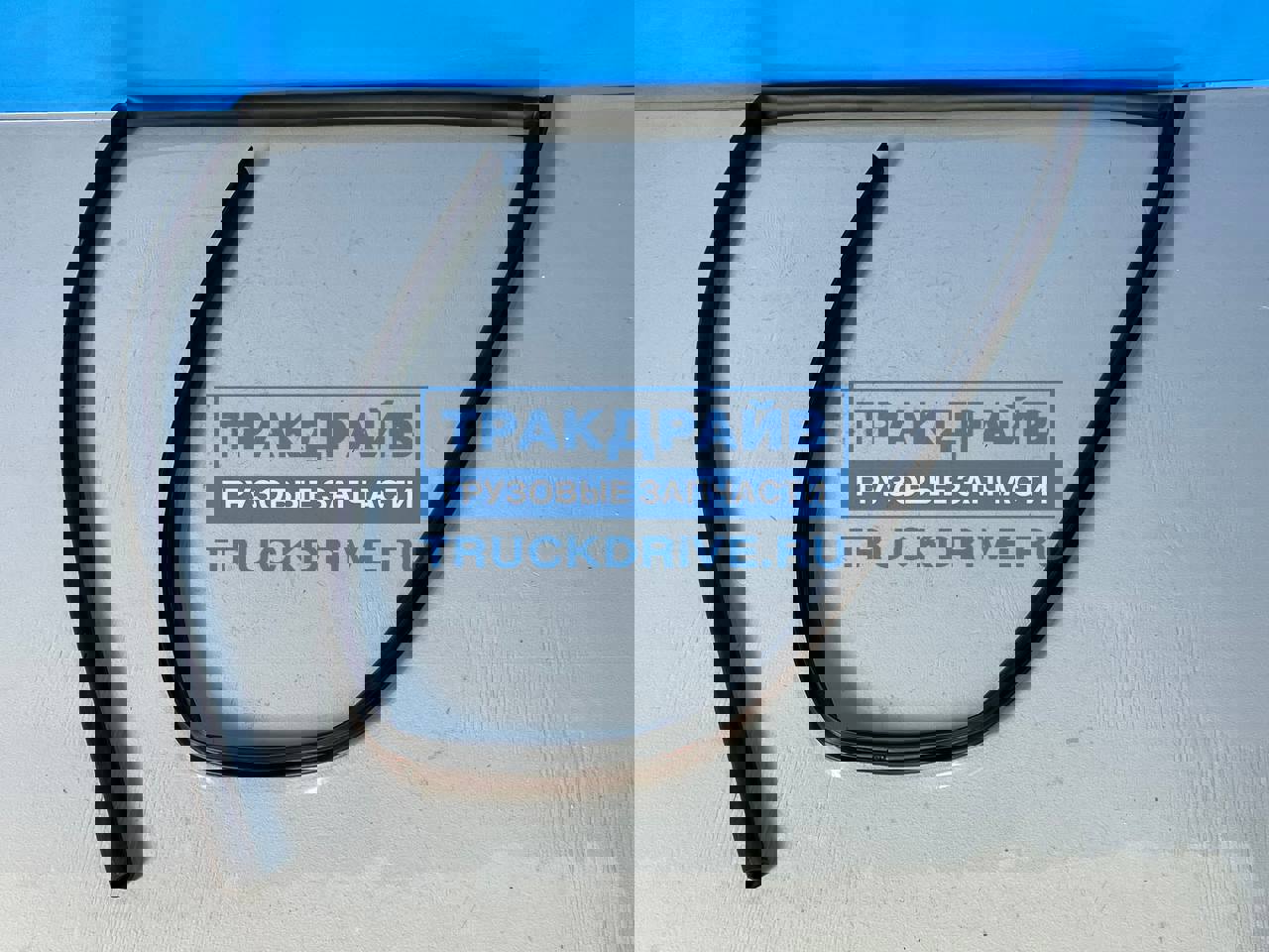 Уплотнитель двери для VOLVO FM12 правый 22106235 VOLVO купить недорого