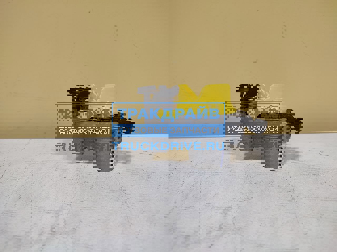 Соединительная головка пневматического шланга прицепа Volvo 22473885 ...