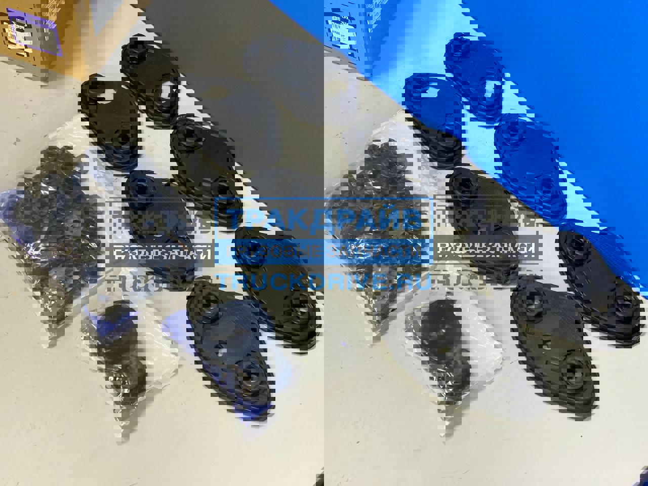 Установочный комплект наружного солнцезащитного козырька Вольво FH4 ...