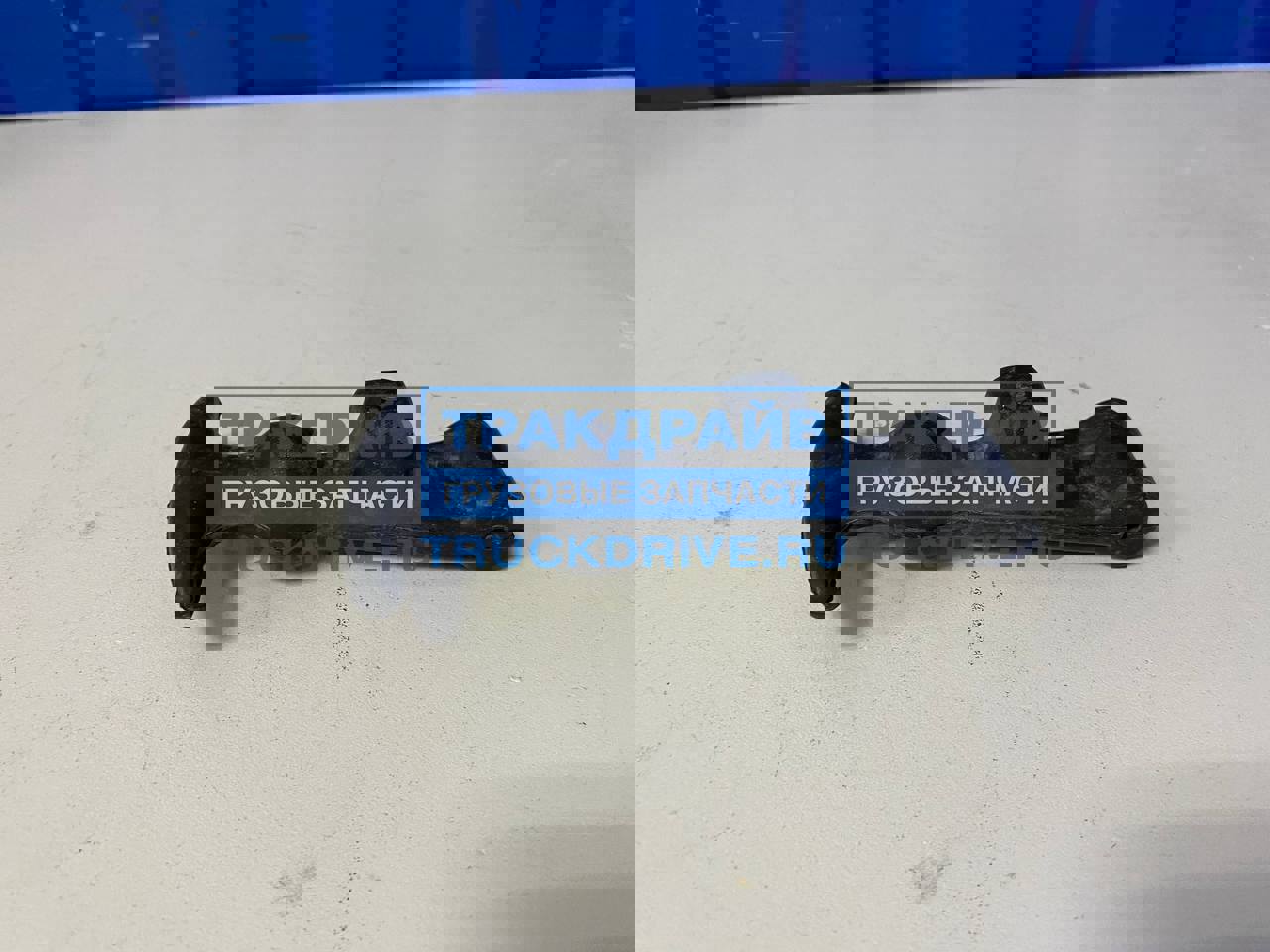 Крепление крышки АКБ Вольво Фш Фм 309042 VOLVO купить недорого