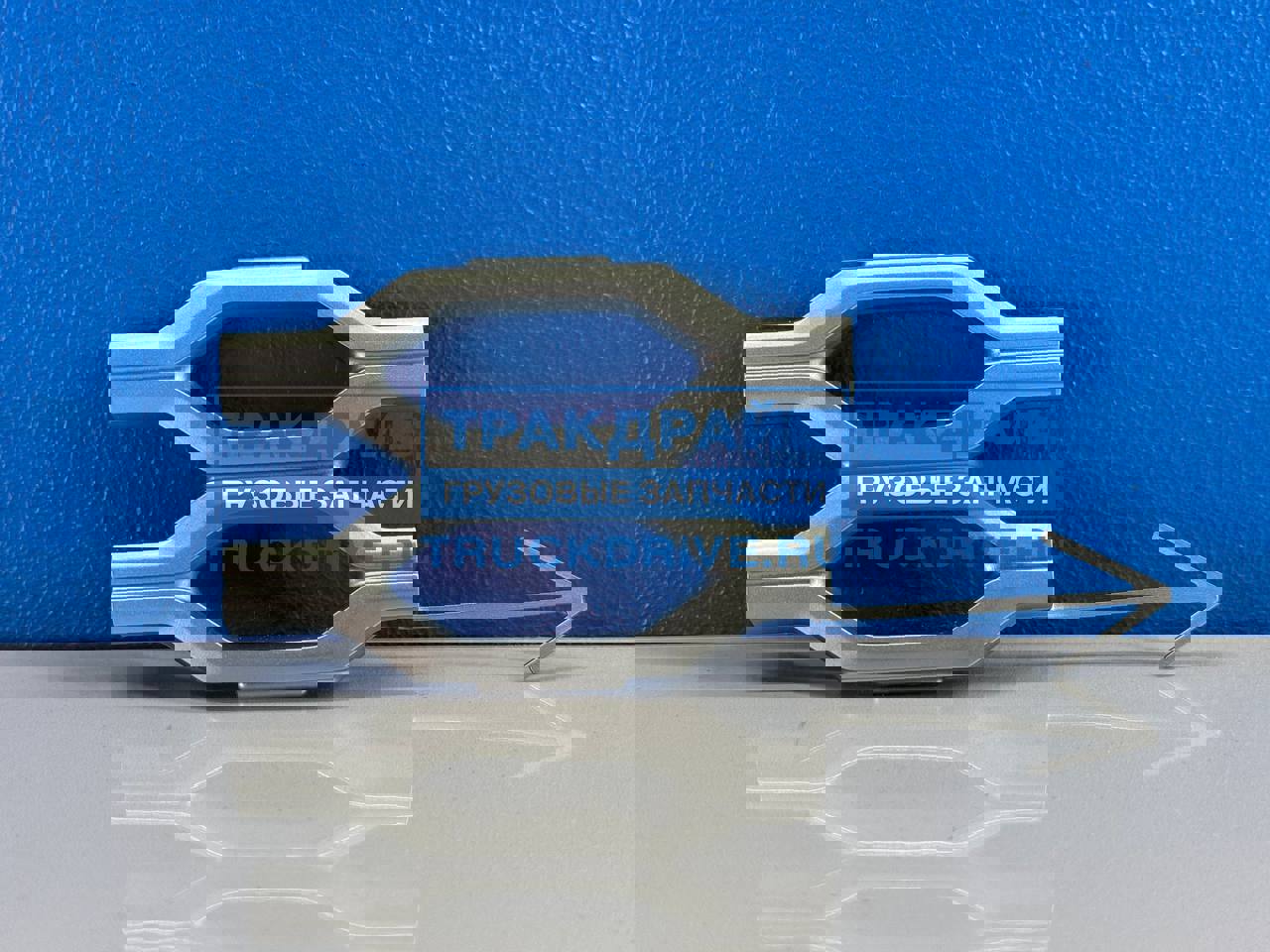 Заглушки решетки радиатора для Volvo FH 82291392 VOLVO купить недорого