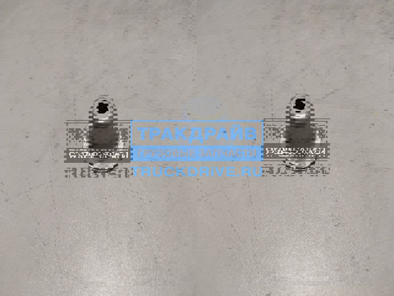 Фиксатор крепления брызговика Volvo FH 2013 - 2019 г.в. 82361639 VOLVO ...