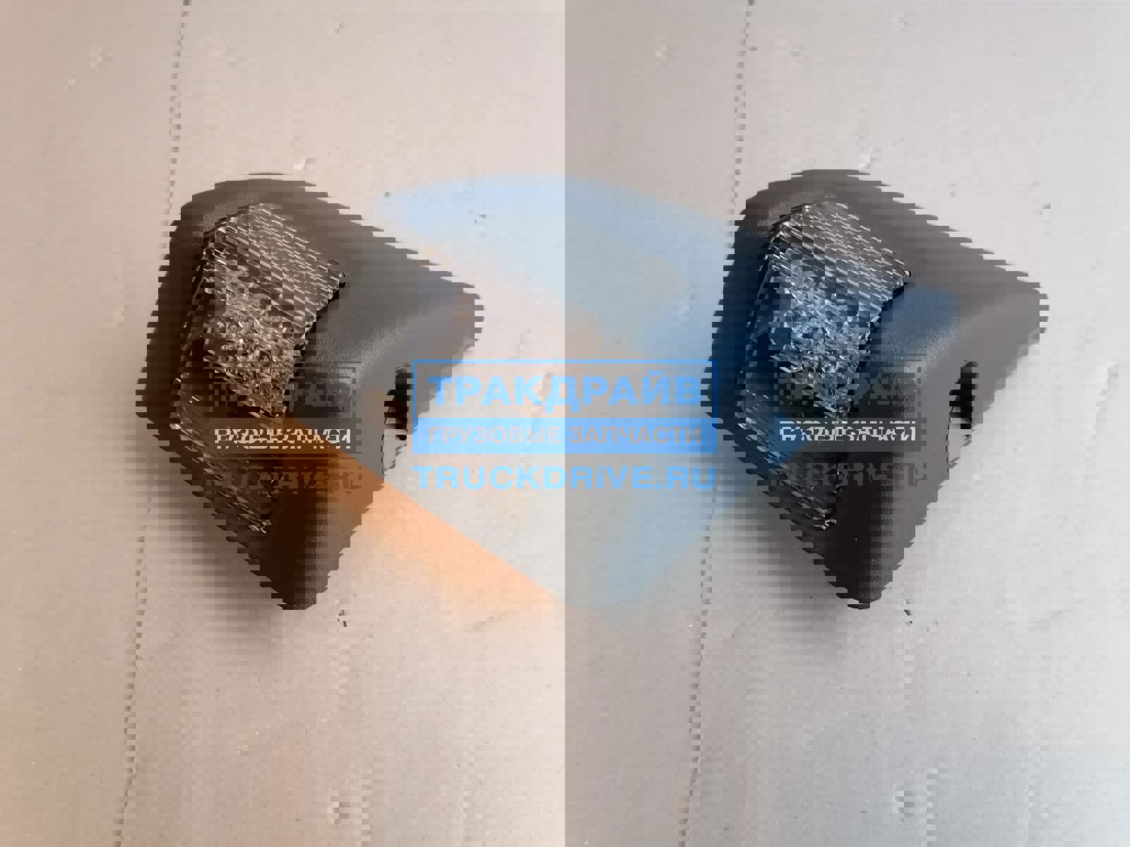 Поворотник Вольво ФШ4 ФМ4 ФМХ4 правый 82446495 VOLVO купить недорого