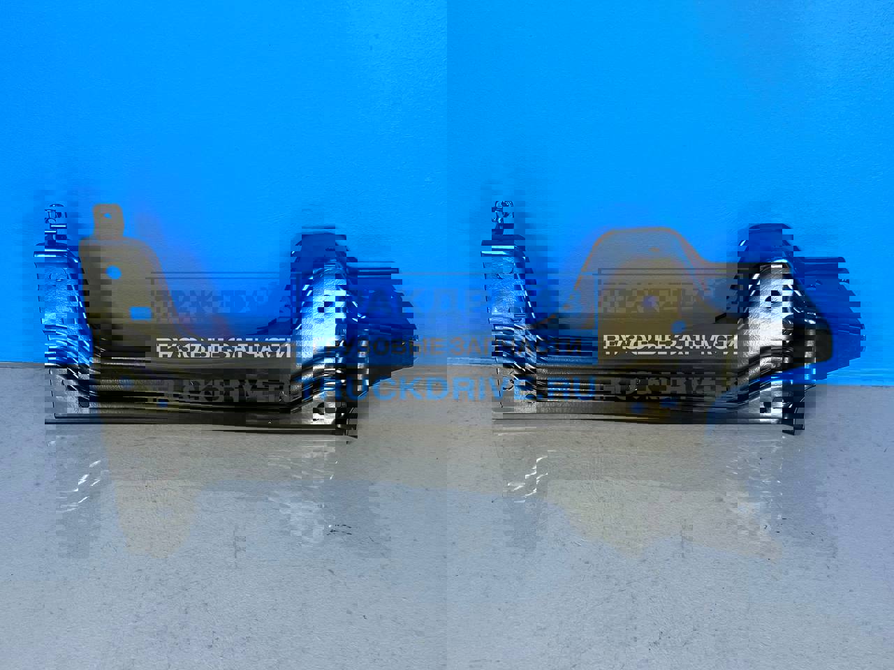 Кронштейн для Volvo FM FH (крыло переднее) 82690799 VOLVO купить недорого