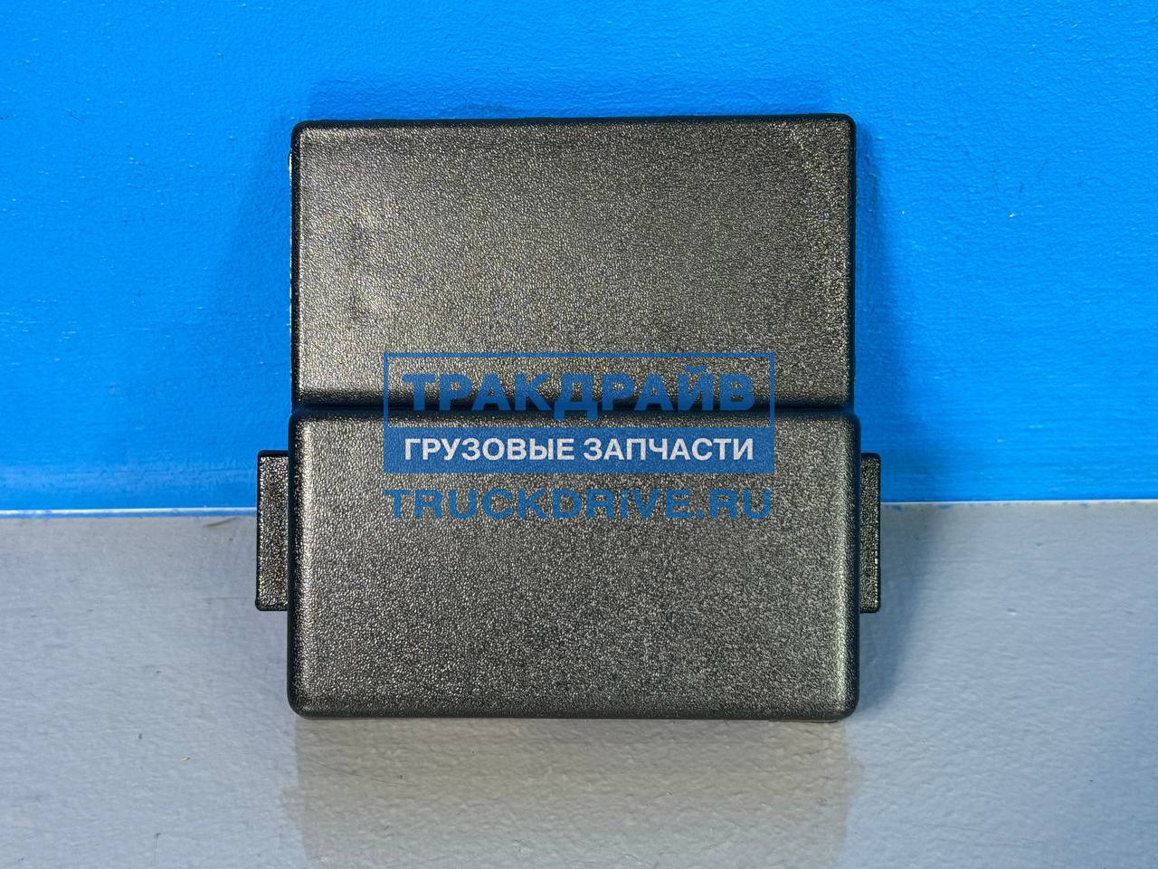 Накладка петли Volvo FH4 левая 82846118 VOLVO купить недорого