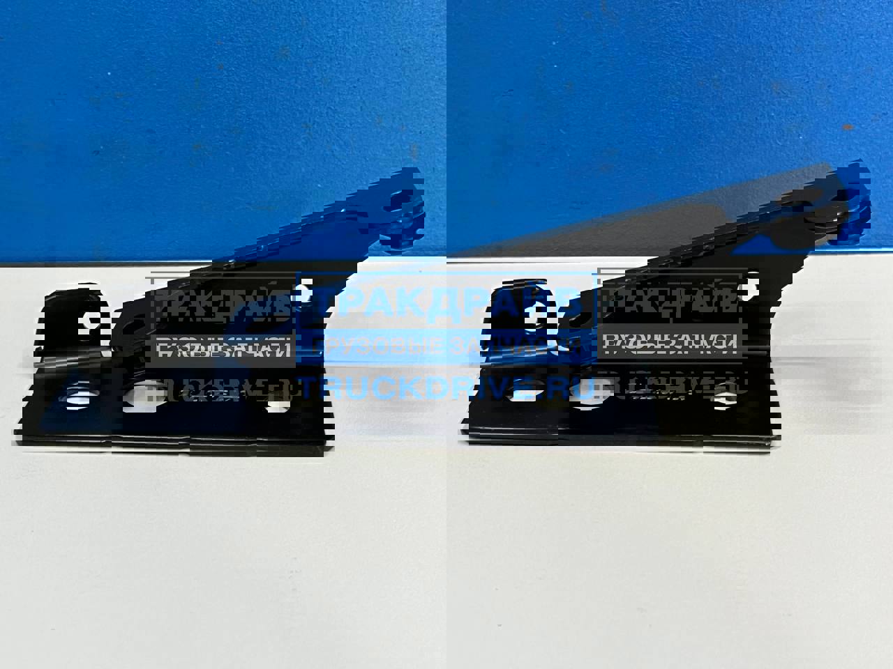 Дополнительный кронштейн блока света Volvo FH4 82923373 VOLVO купить ...