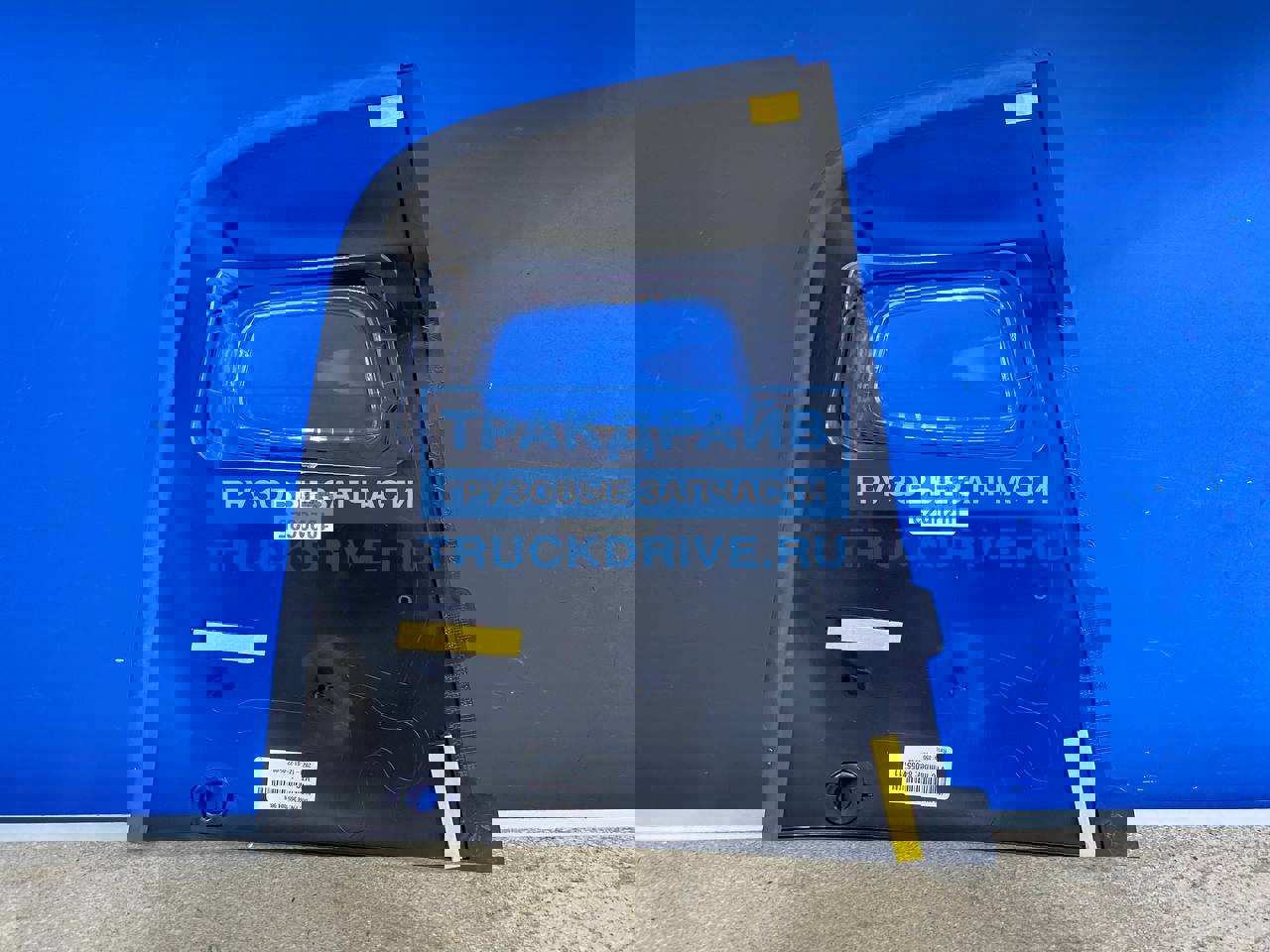 Декоративная панель Вольво FH4 левая под верхний габарит фонаря ...