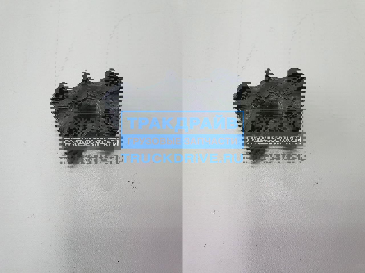 Коленчатый патрубок пневматической системы Вольво ФШ4 993859 VOLVO ...