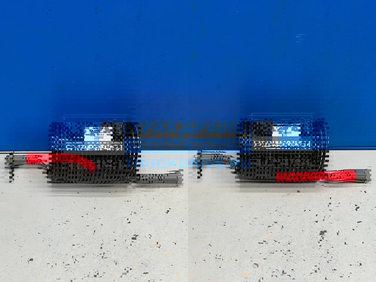 Шланг пневматический витой (красный) болт М16х1.5/гайка M18x1,5 L=4000 ...