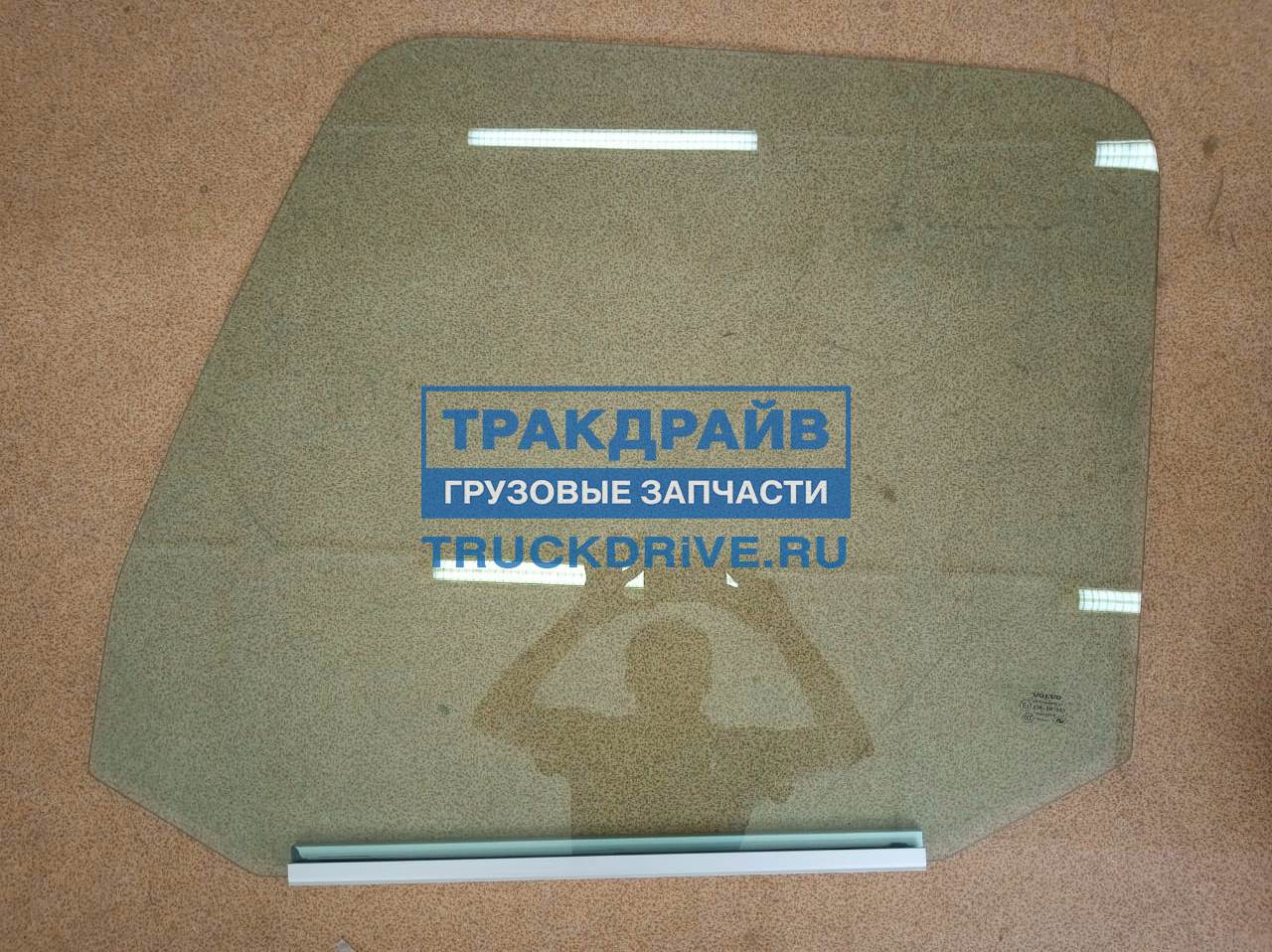 Купить стекло двери Volvo FH12 левой 20768972