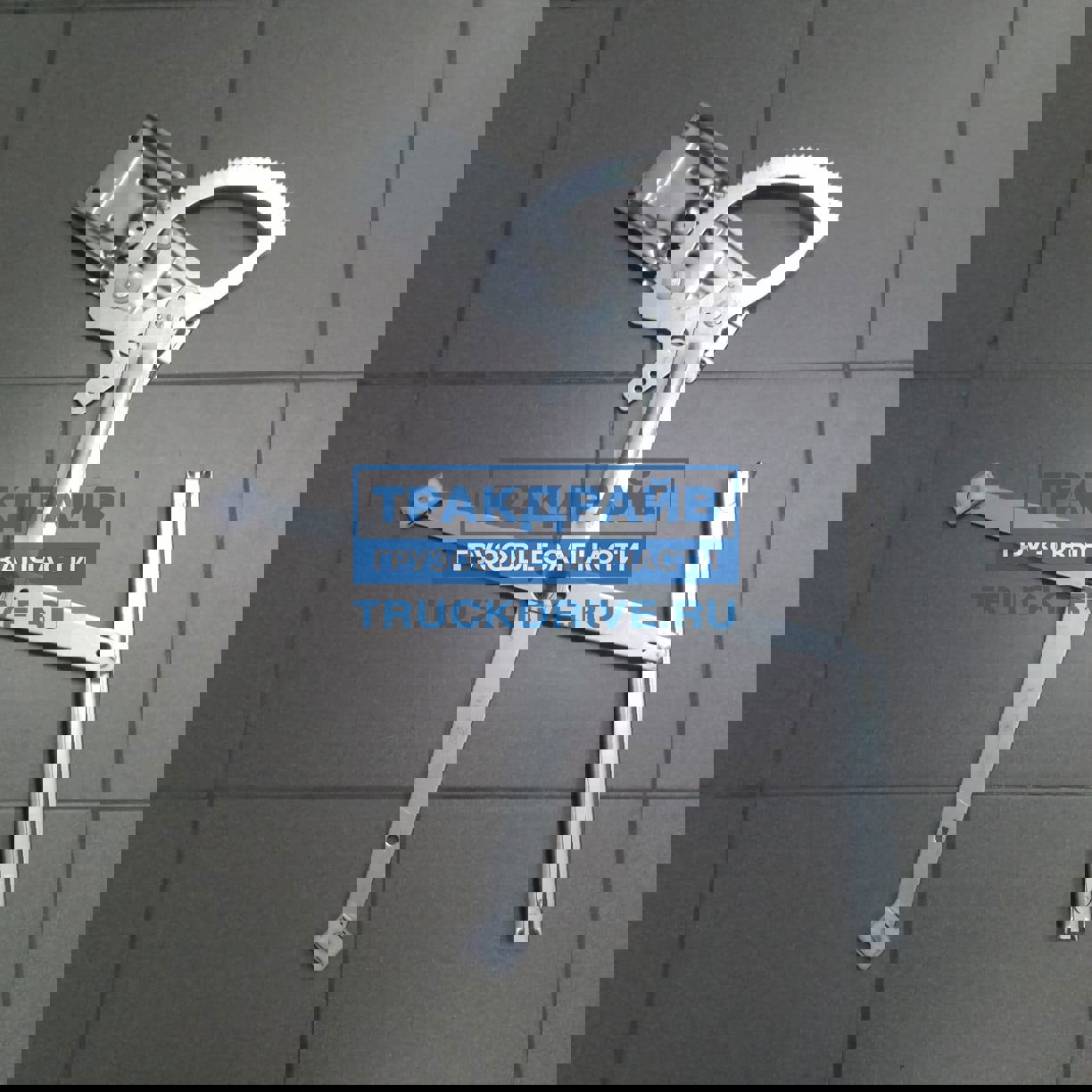 Стеклоподъемник Мерседес Актрос левый без электромотора 4.61924 DT ...